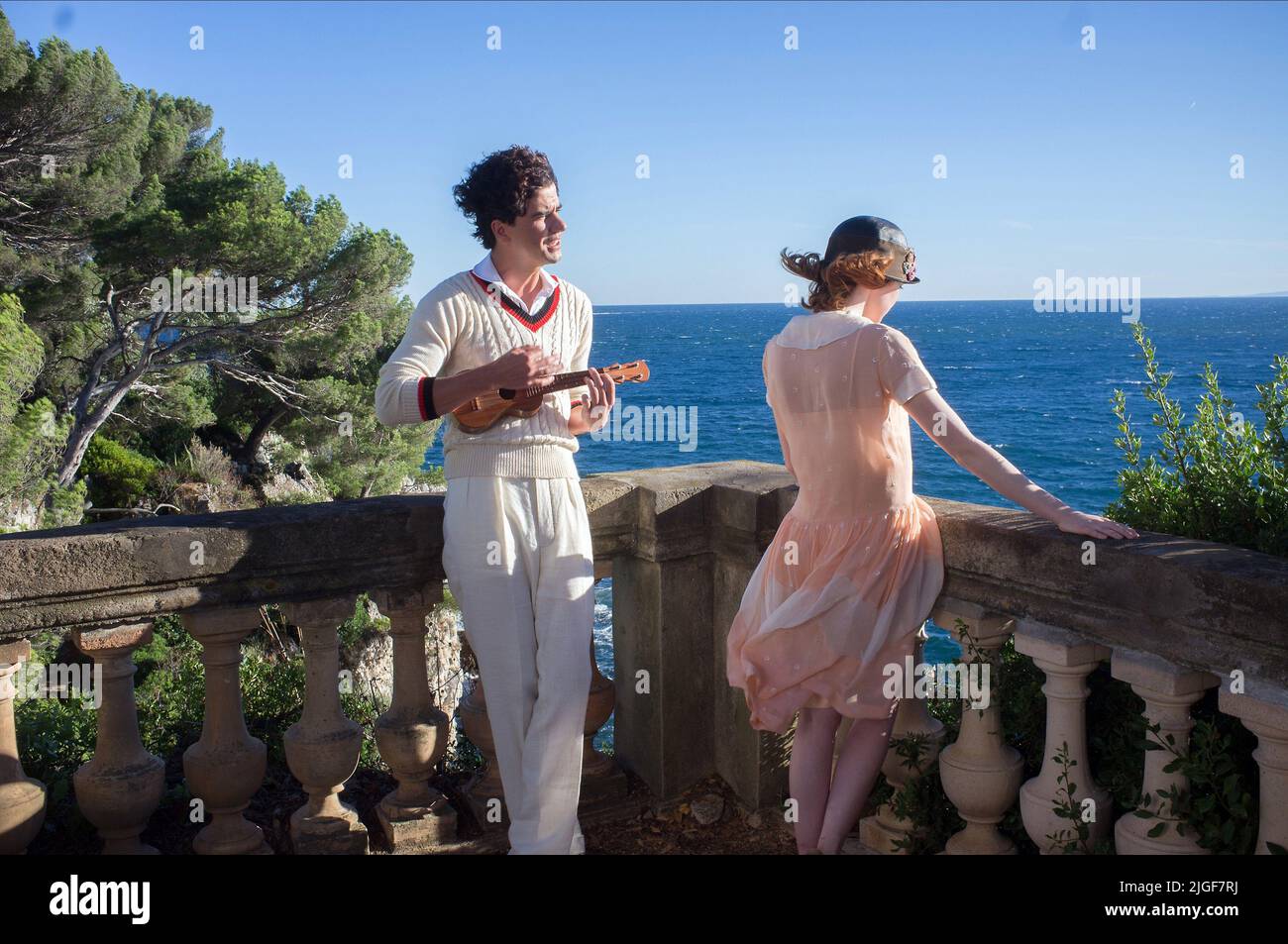 HAMISH LINKLATER, EMMA STONE, MAGIC IN THE MOONLIGHT, 2014 Stock Photo ...