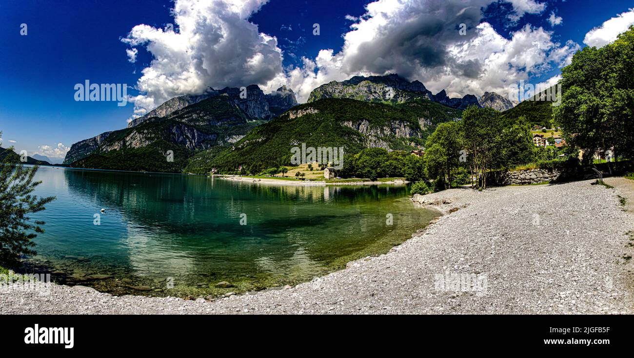 Lago di Molveno, Molveno (TN), Italia - Molveno Lake, Molveno (TN ...