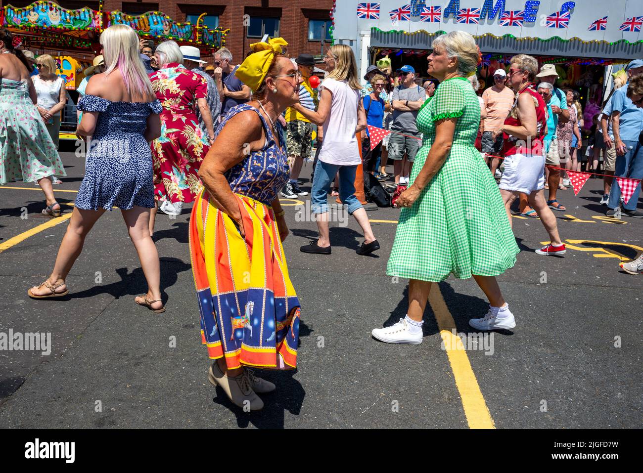 Poole, Dorset, UK, 10th July 2022. Poole Goes Vintage retro costume ...