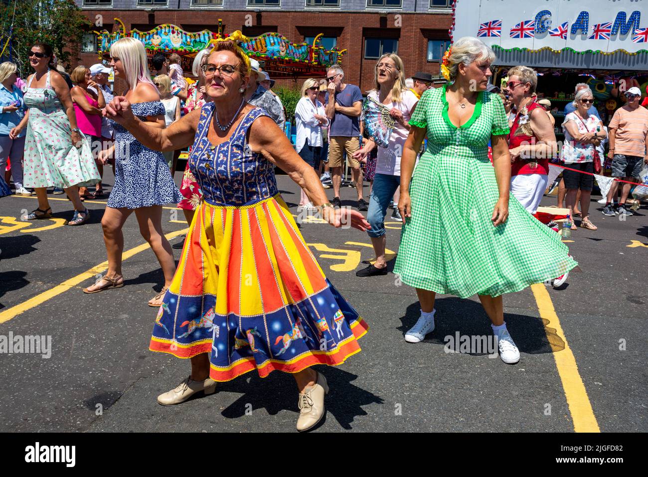 Poole, Dorset, UK, 10th July 2022. Poole Goes Vintage retro costume ...