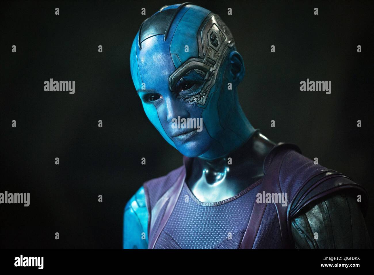 Nebula Karen Gilan KAREN GILLAN AS NEBULA #31 RED PRISM 2022 MARVEL
