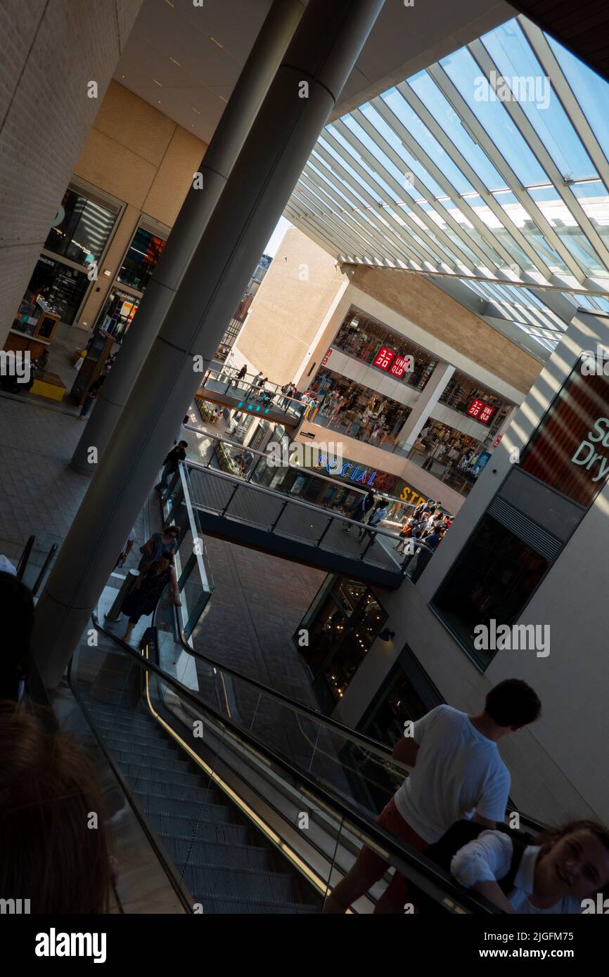 Westgate shopping centre Oxford Stock Photo - Alamy
