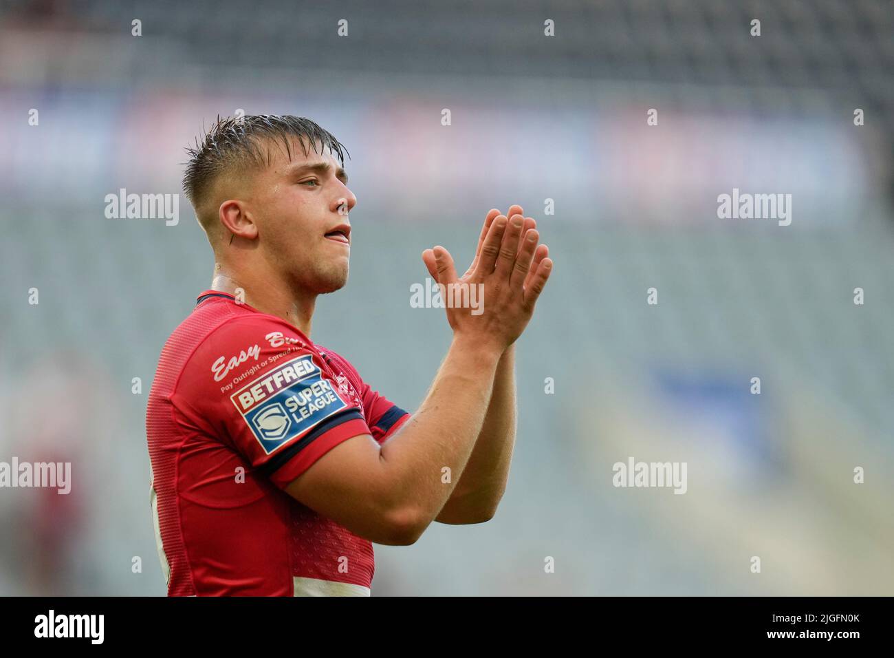 Hull KR #20 Matty Lewis salutes the fans after the match Stock Photo ...