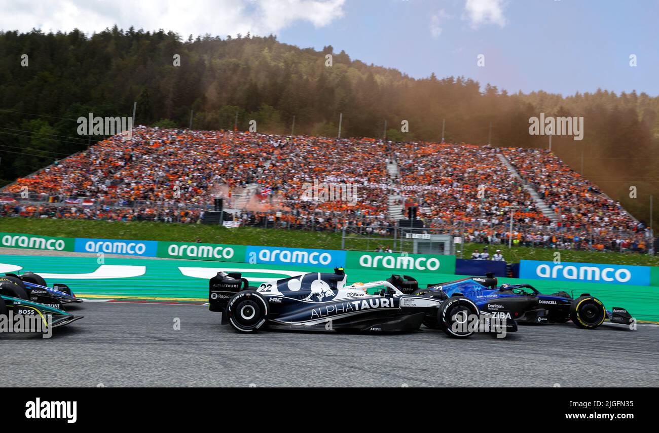 #23 Alexander Albon (THA, Williams Racing), #22 Yuki Tsunoda (JPN ...