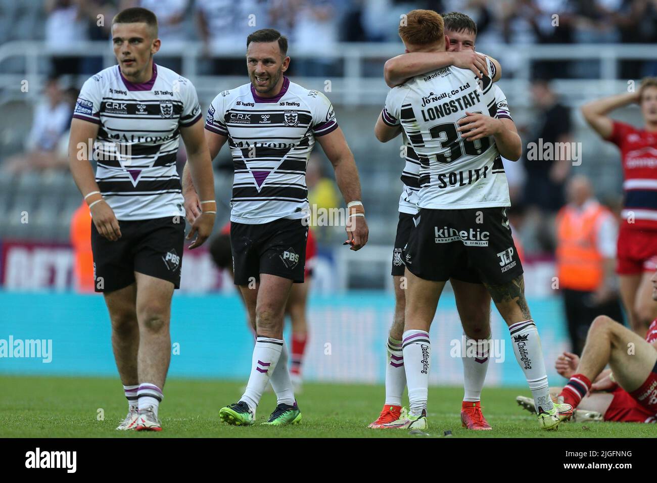 A happy Hull FC celebrate after the final whistle Stock Photo - Alamy
