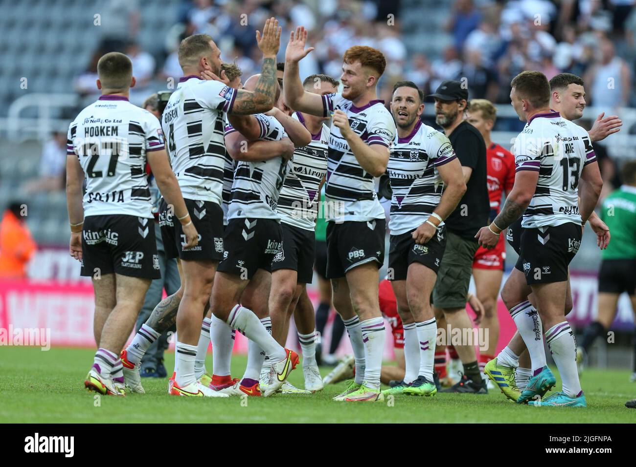 A happy Hull FC celebrate after the final whistle Stock Photo - Alamy