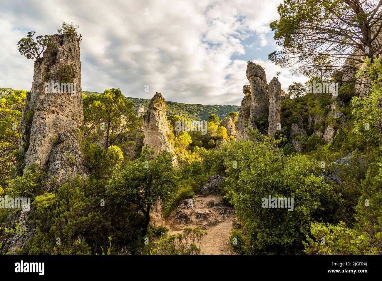 Limestone shapes on garden wall hi-res stock photography and images - Alamy