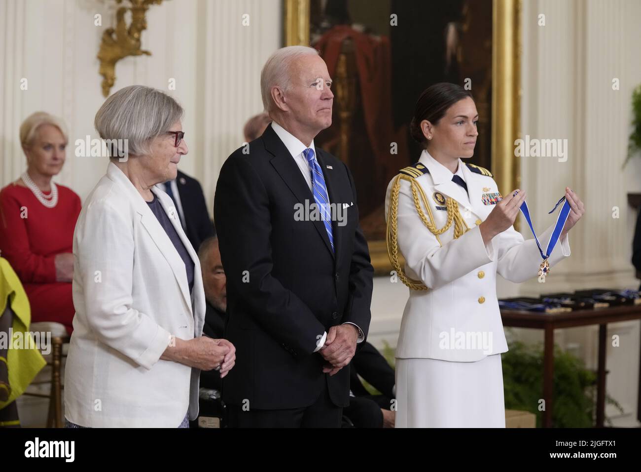 Sister simone campbell hi-res stock photography and images - Alamy