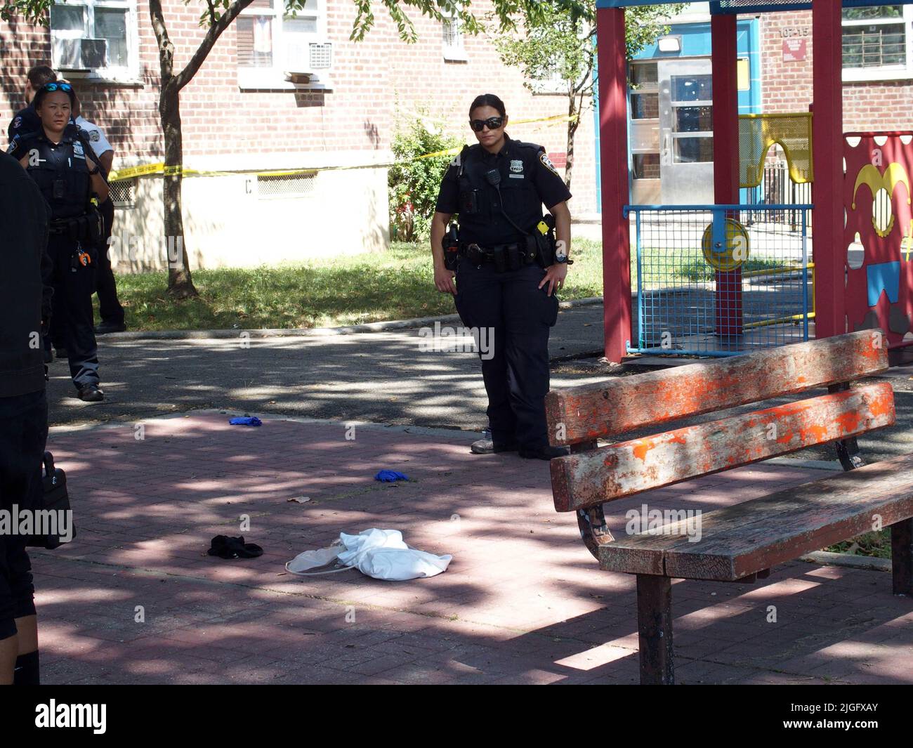 Brooklyn housing project hi-res stock photography and images - Alamy