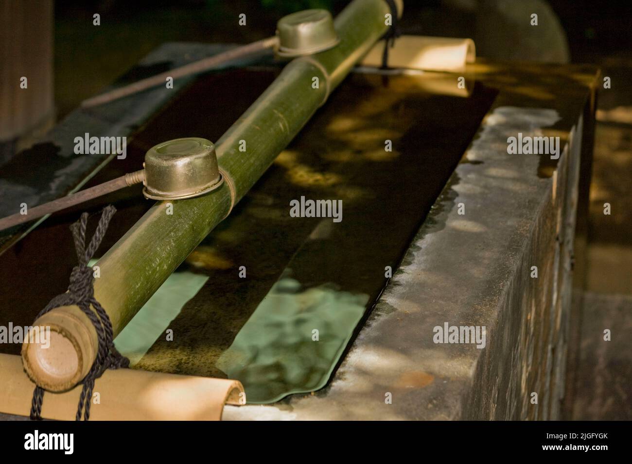 Benten shrine tokyo hi-res stock photography and images - Alamy