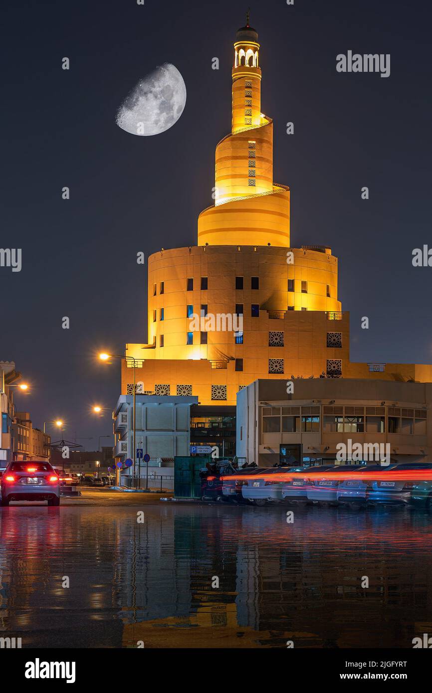 Doha qatar tower spiral islamic architecture building hi-res stock ...
