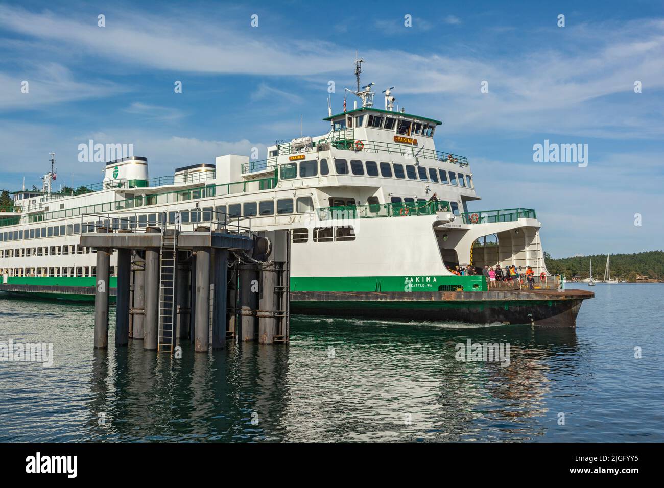 Interisland ferry hi-res stock photography and images - Alamy