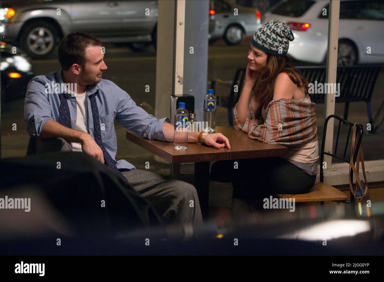 CHRIS EVANS, MICHELLE MONAGHAN, PLAYING IT COOL, 2014 Stock Photo - Alamy CHRIS EVANS, MICHELLE MONAGHAN, PLAYING IT COOL, 2014 Stock Photo - Alamy