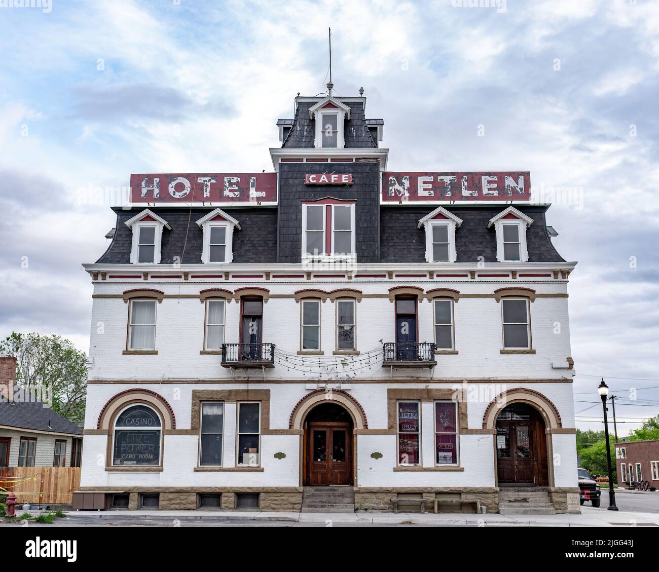 Dillon famous hotel in an urban setting Stock Photo - Alamy