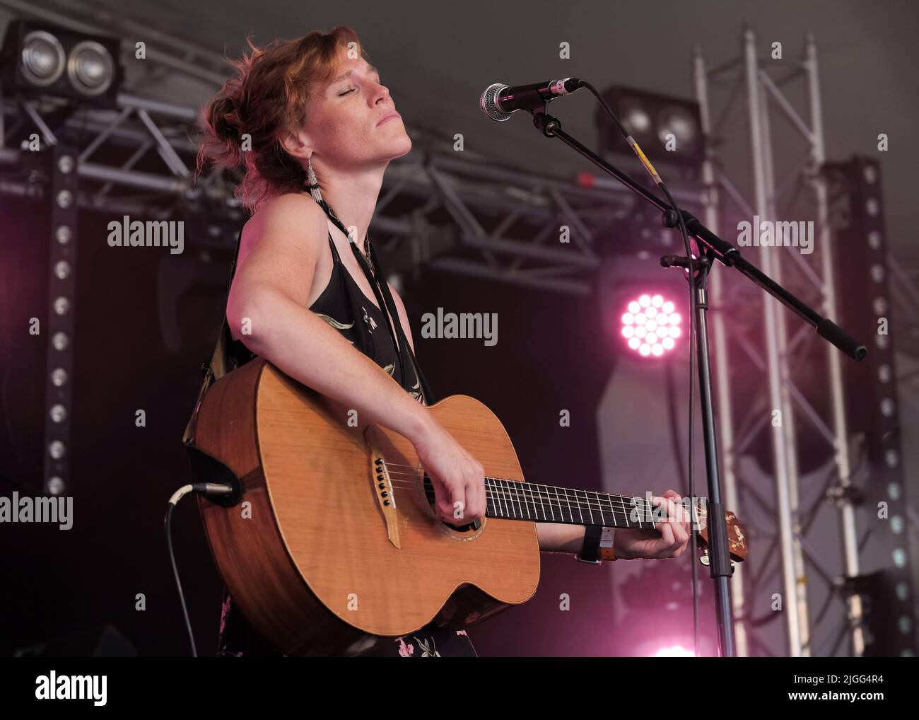 Great Tew, UK. 10th July, 2022. English singer, songwriter and ...