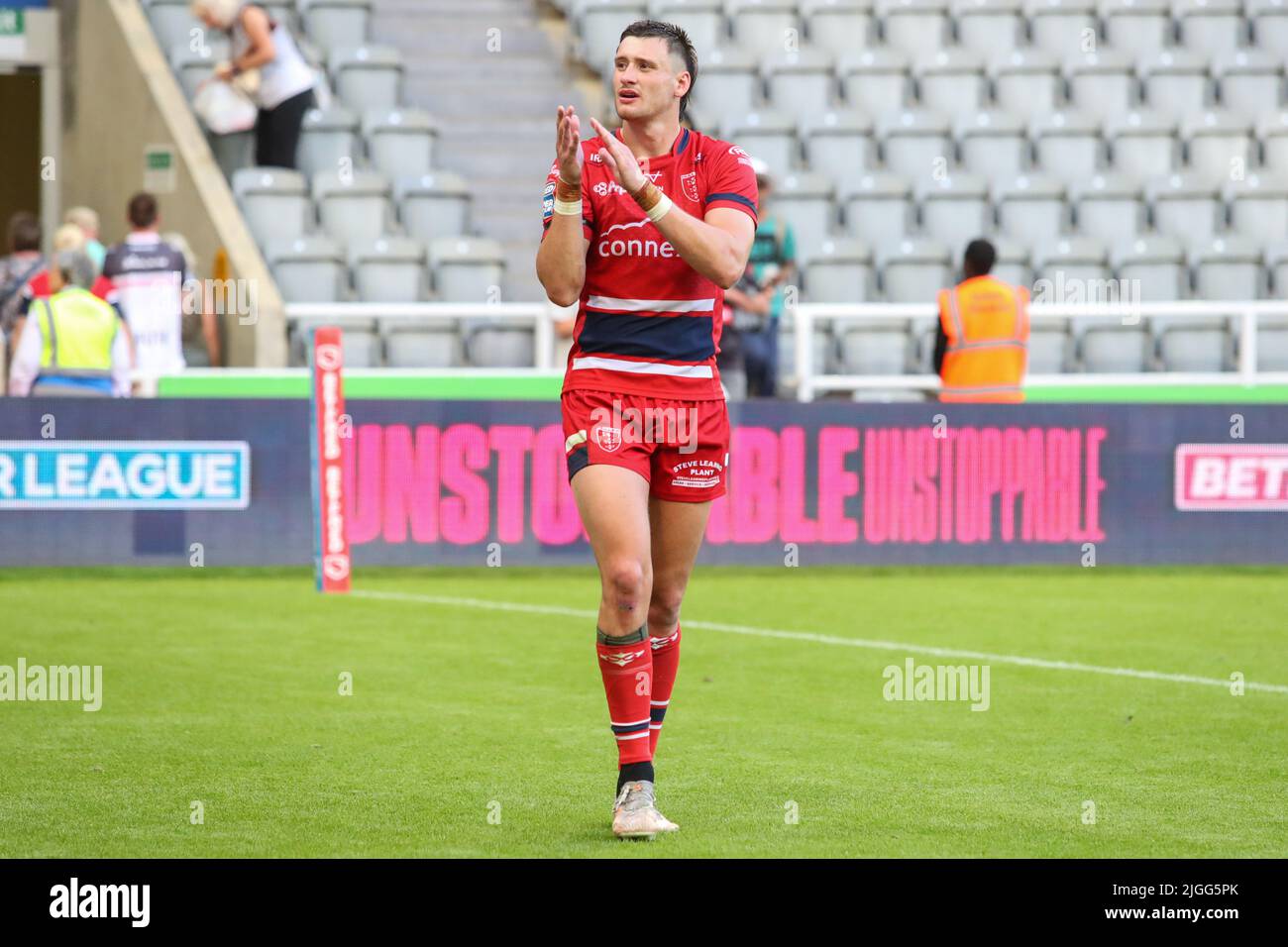 Sam Wood #24 of Hull KR applauds the travelling Hull KR fans Stock ...