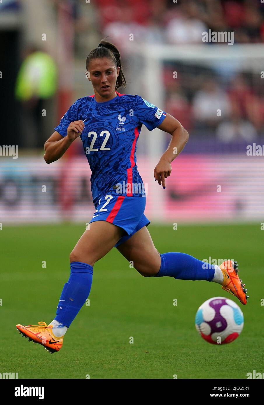 Eve perisset france hi-res stock photography and images - Alamy