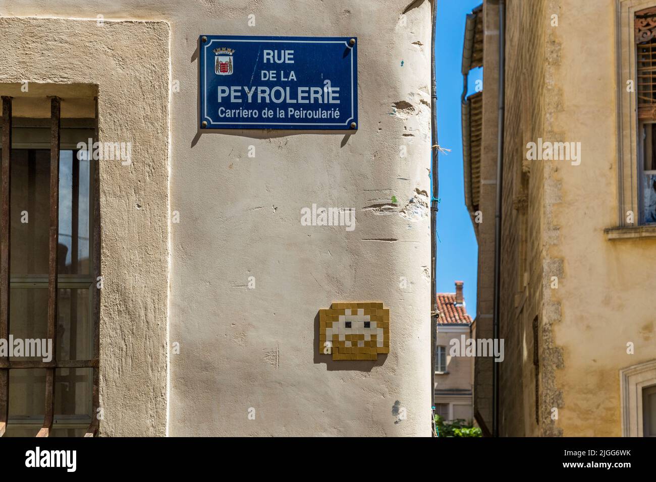 Space Invaders Avignon, France Stock Photo - Alamy