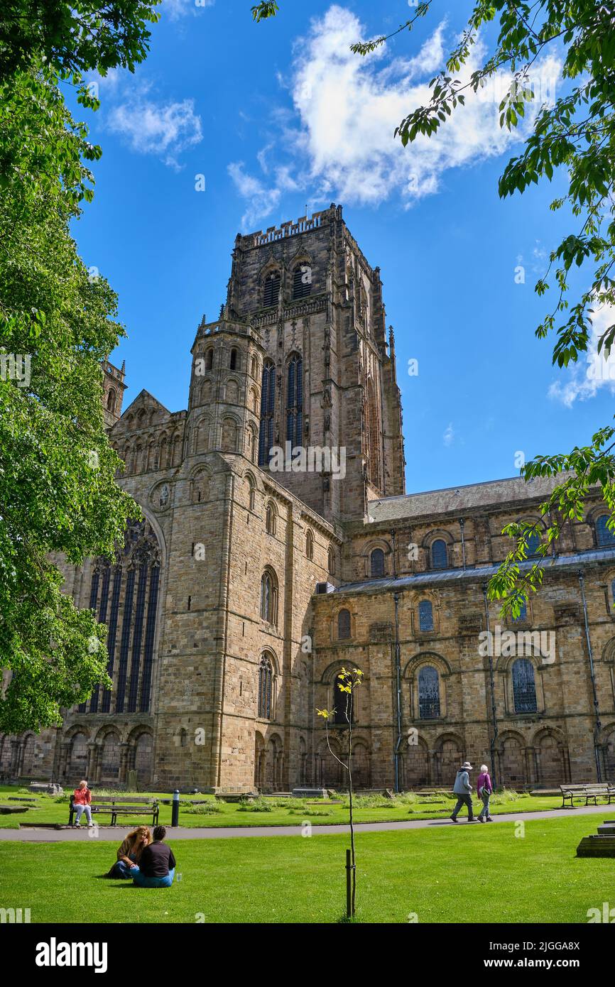 Durham Cathedral vertical Stock Photo - Alamy