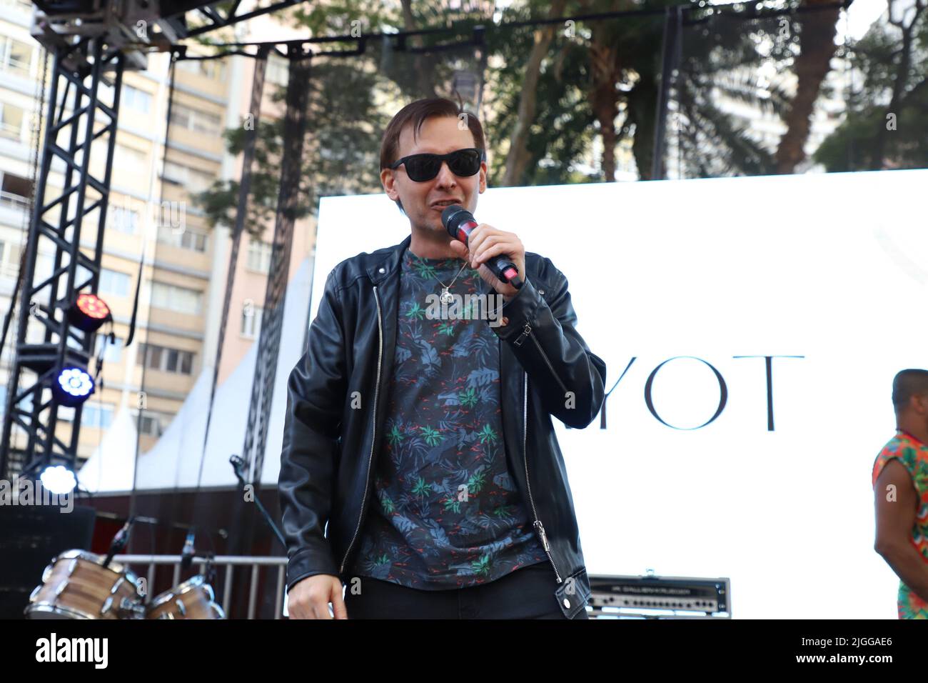 Brazil singer hi-res stock photography and images - Alamy