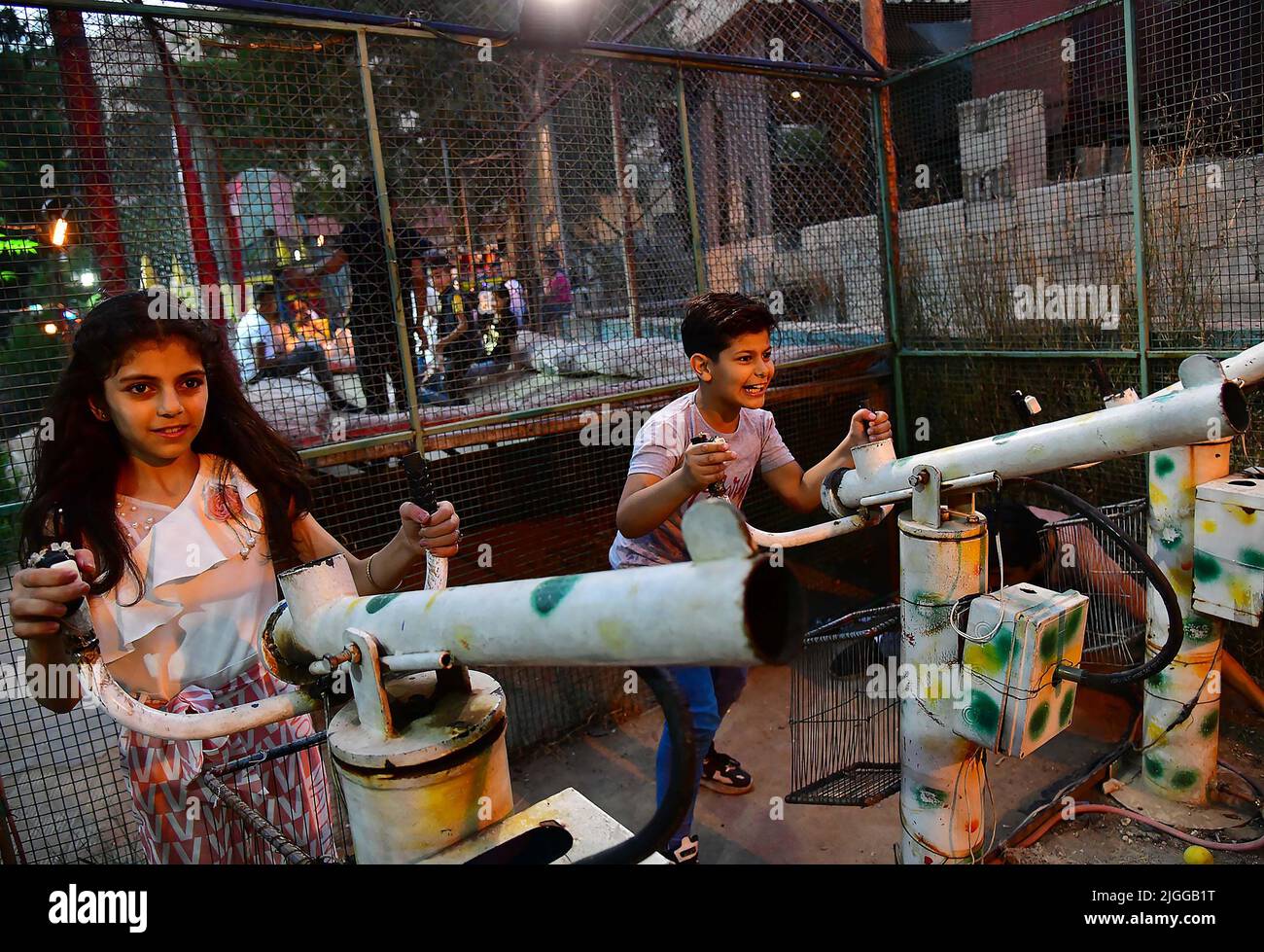 Damascus, Syria. 10th July, 2022. Children spend time at a theme park ...