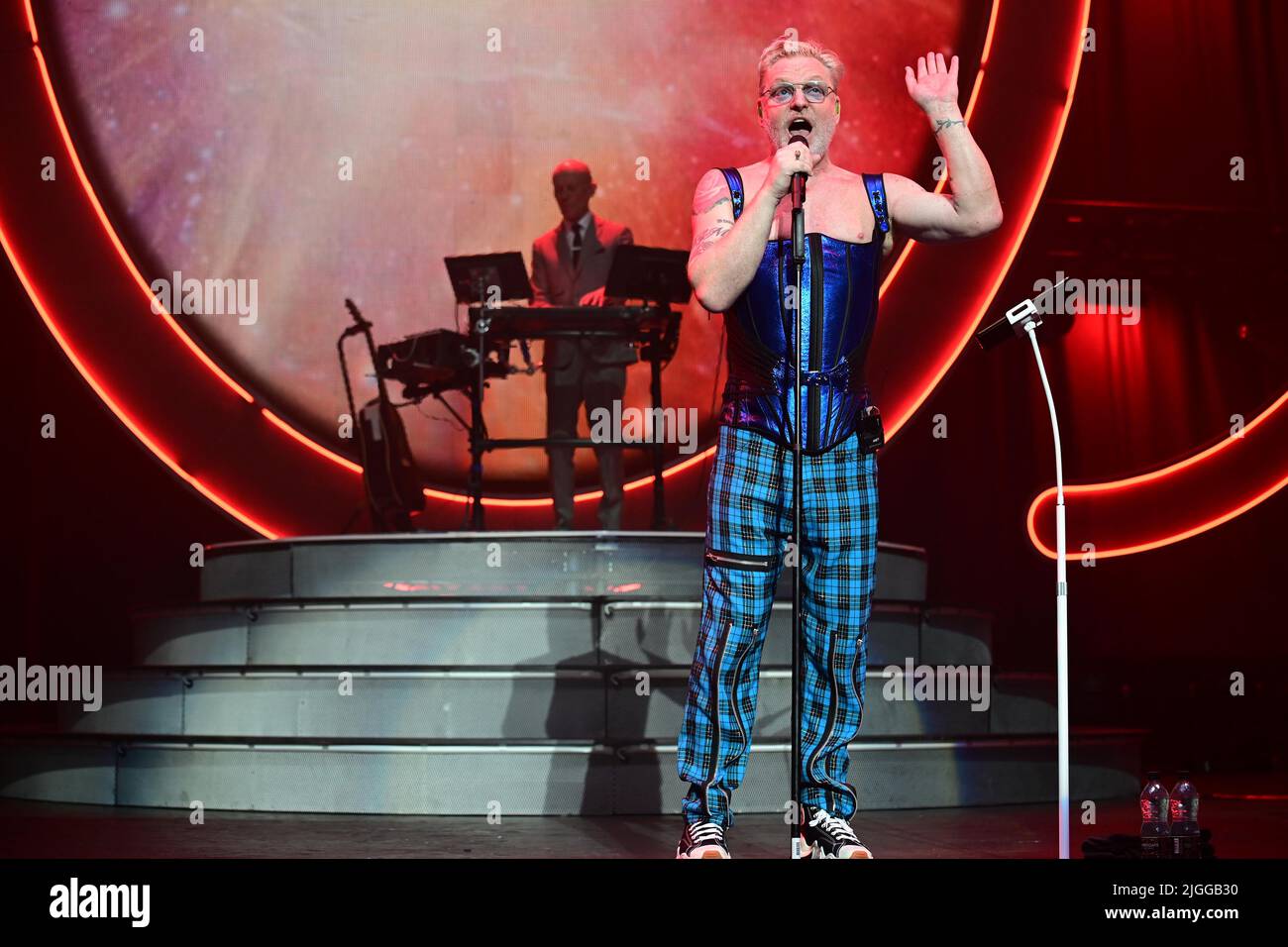 Andy Bell and Vince Clarke of electropop band Erasure performing on ...