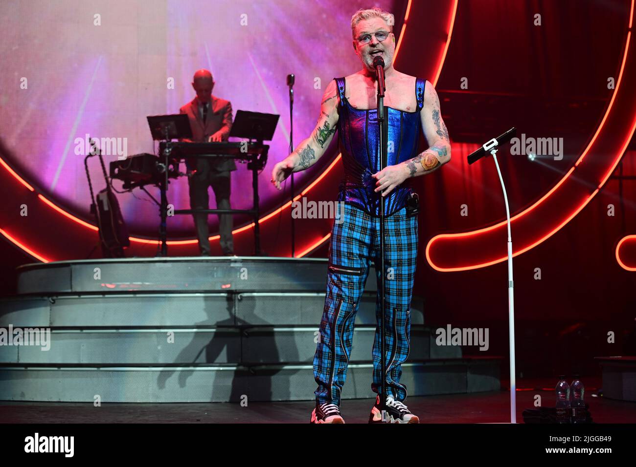 Andy Bell and Vince Clarke of electropop band Erasure performing on ...
