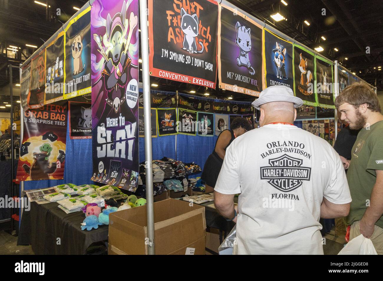 Miami Beach, United States. 10th July, 2022. Fans of SUPERCON look over ...