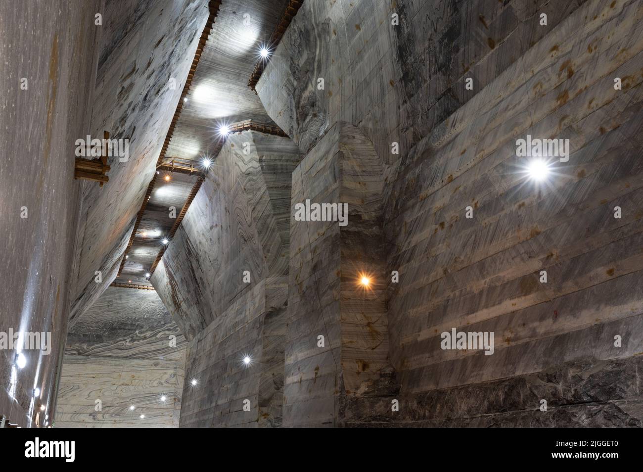 The Slanic Prahova salt mine, 1 hour from Bucharest, is closed for ...