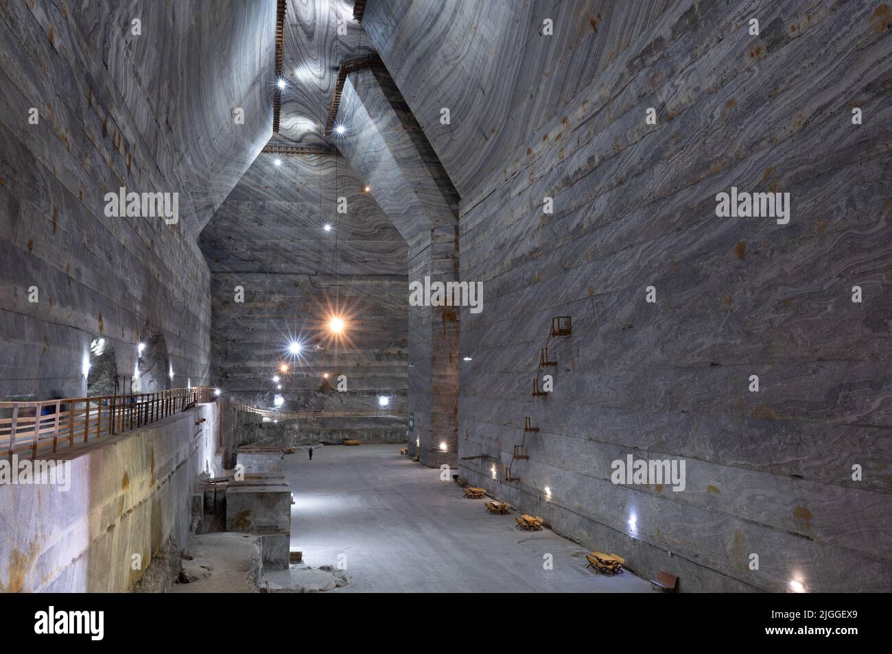 The Slanic Prahova salt mine, 1 hour from Bucharest, is closed for ...