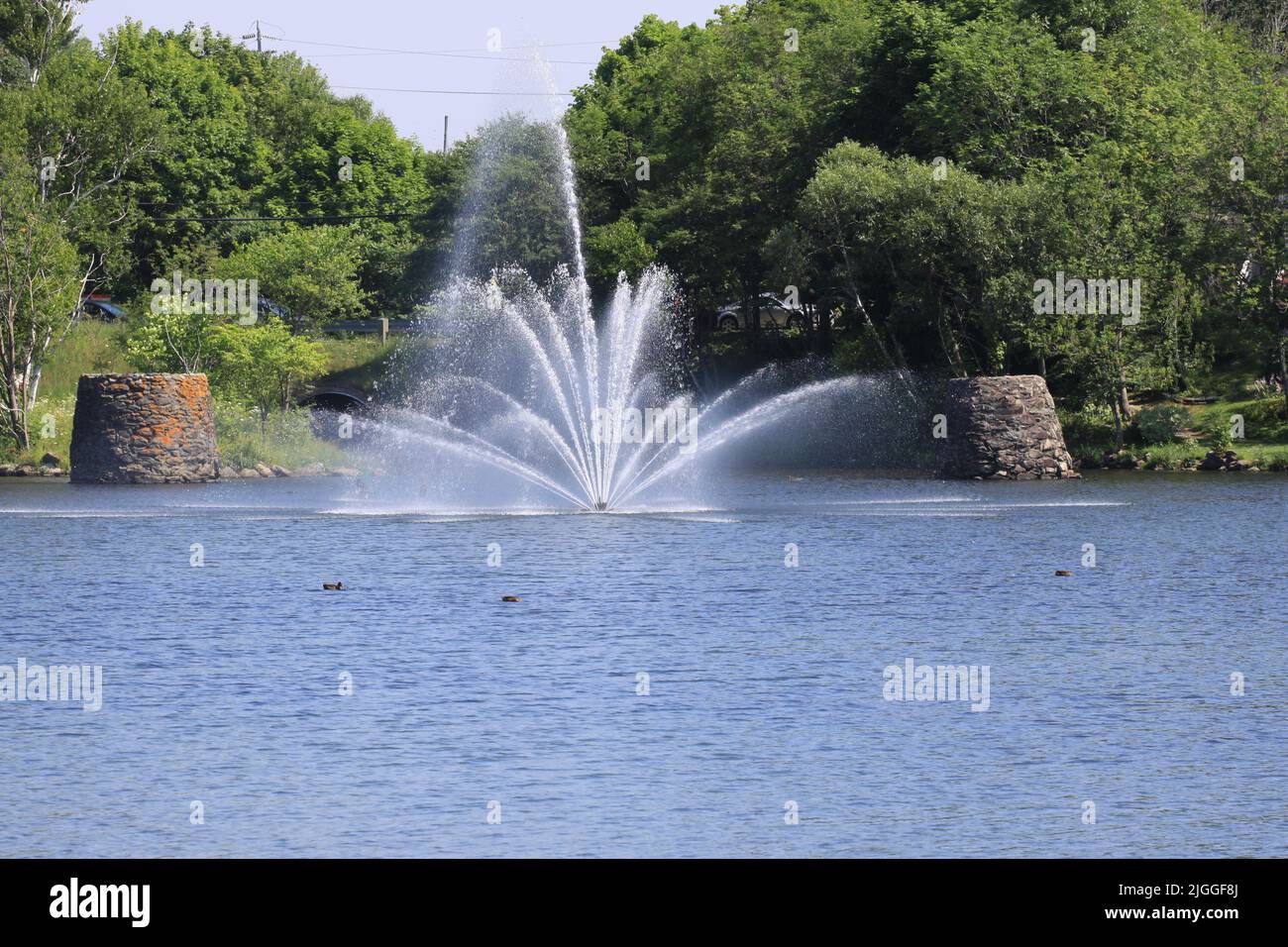 Drake fountain hi-res stock photography and images - Alamy
