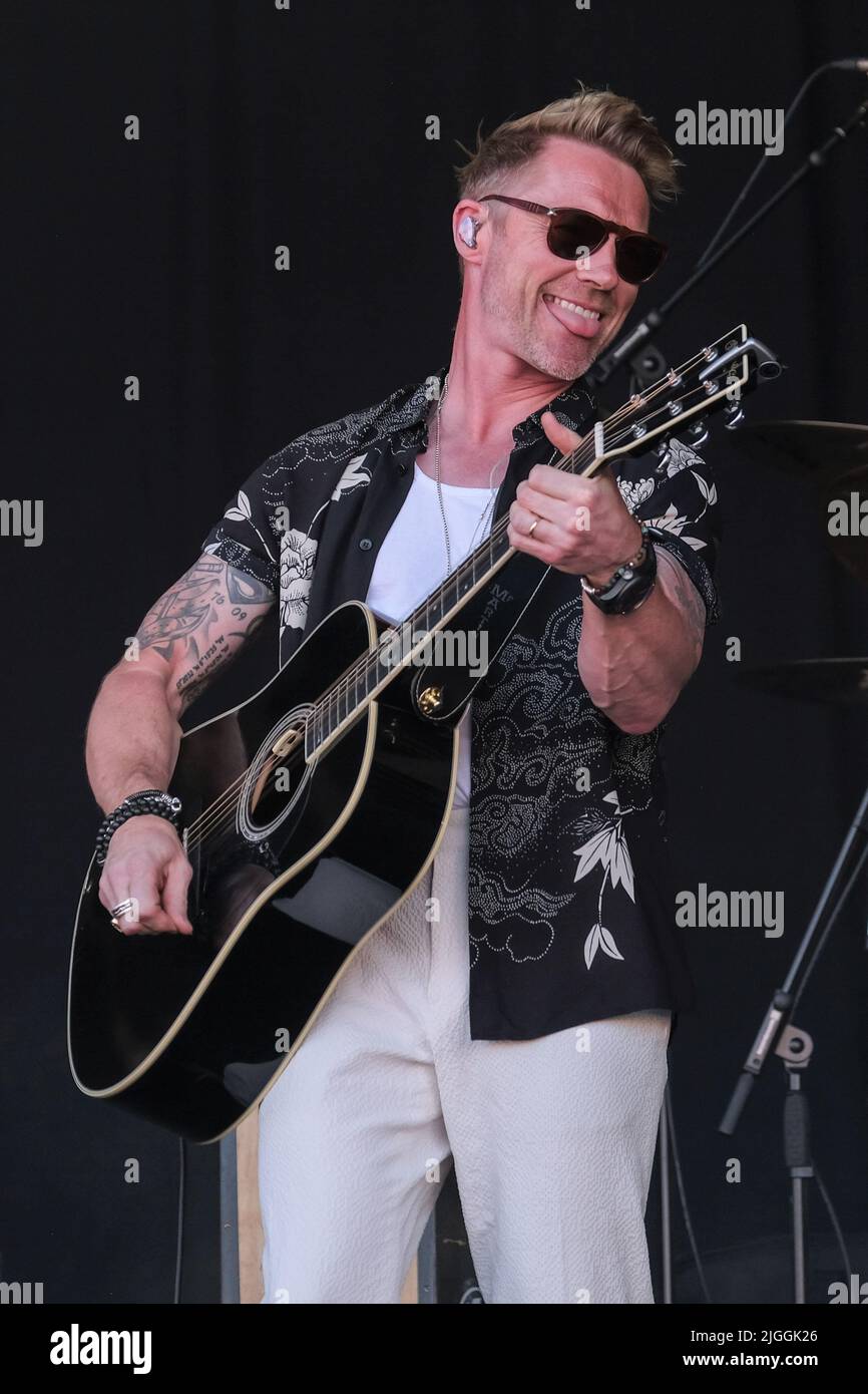 Irish-born singer, songwriter, television presenter, and host of the ...