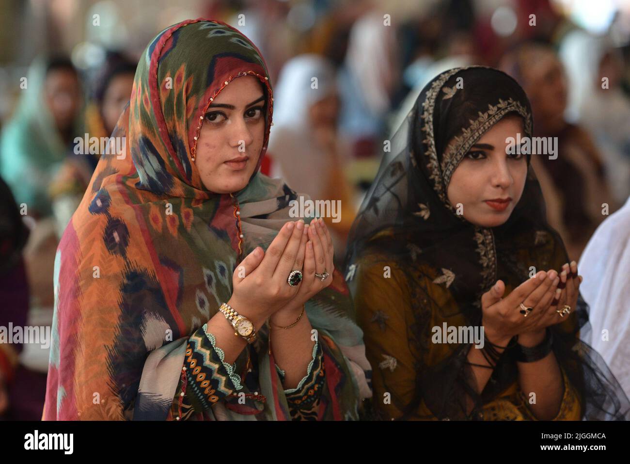 July 10, 2022, Lahore, Punjab, Pakistan: Pakistani Muslims offer Eid al ...