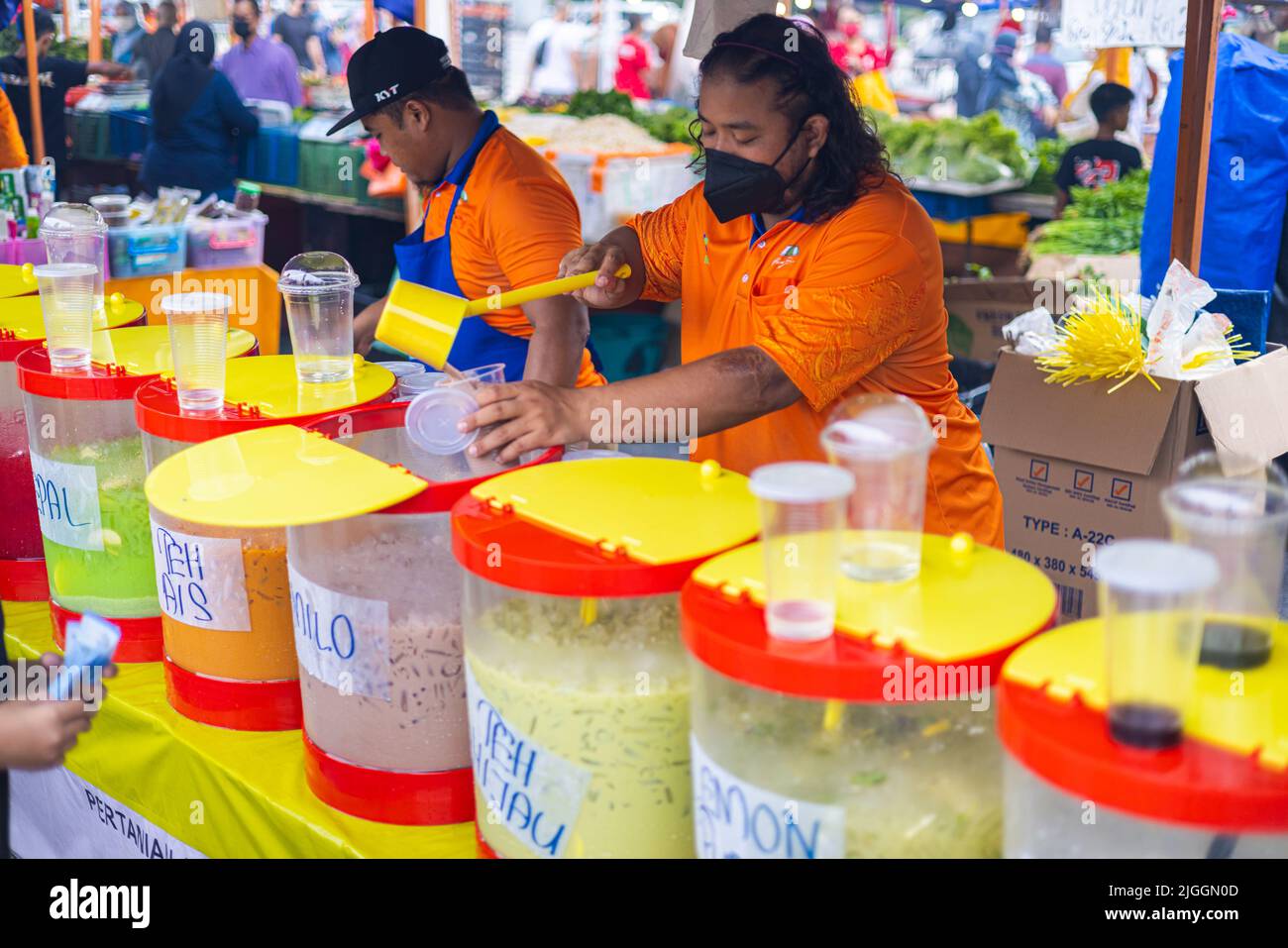 Fruit juice seller hi-res stock photography and images - Alamy