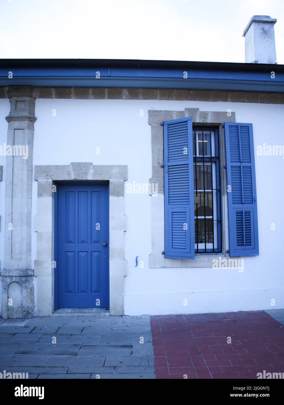 Blue door frames hi-res stock photography and images - Alamy