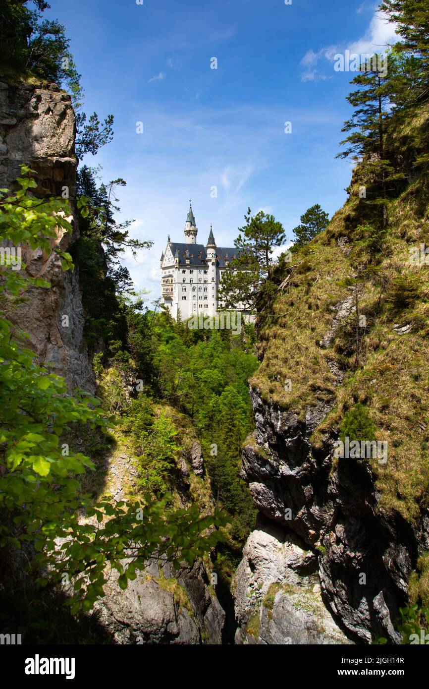 Picturesque spring landscape with the Neuschwanstein Castle, Germany ...
