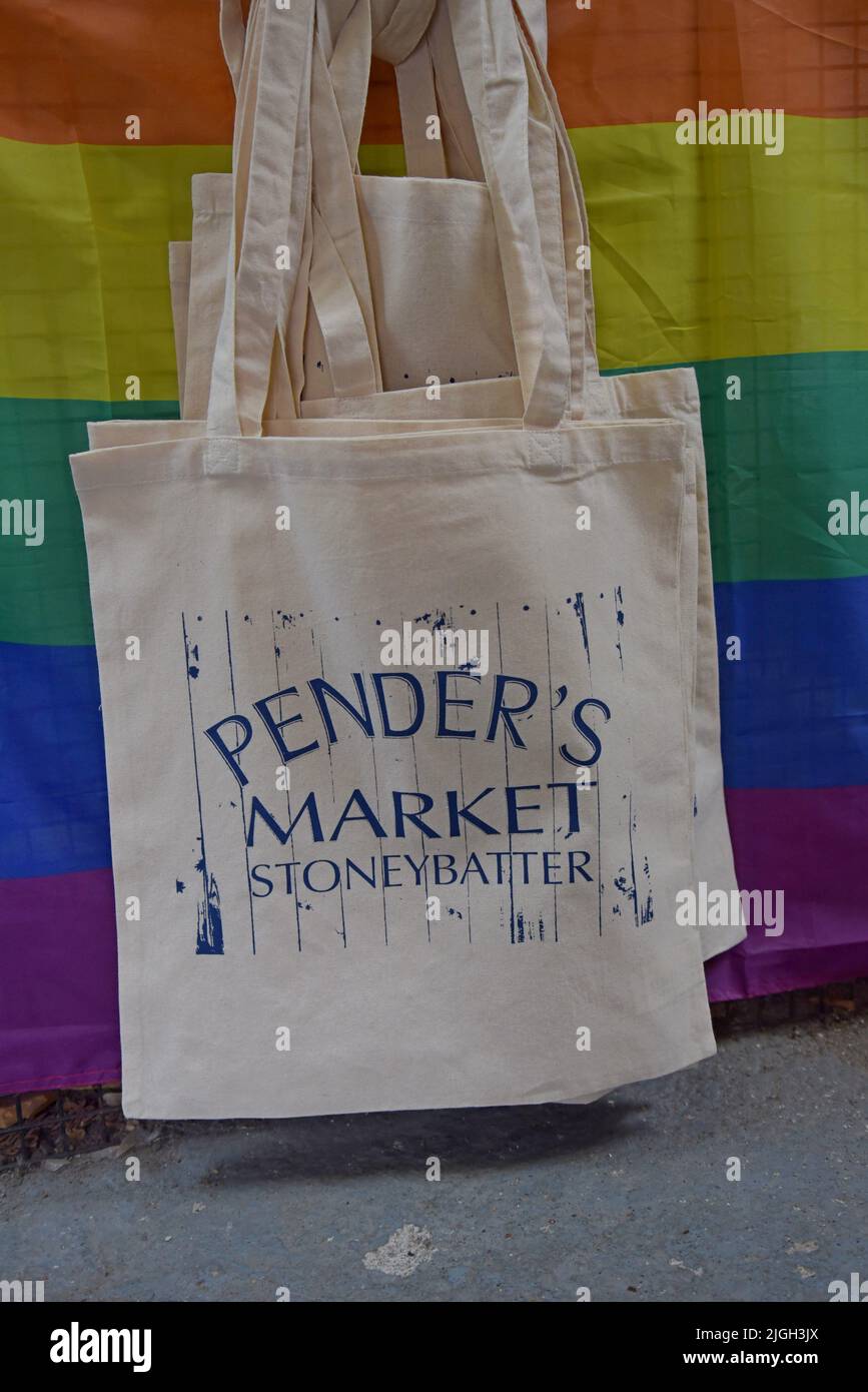 Penders market hi-res stock photography and images - Alamy