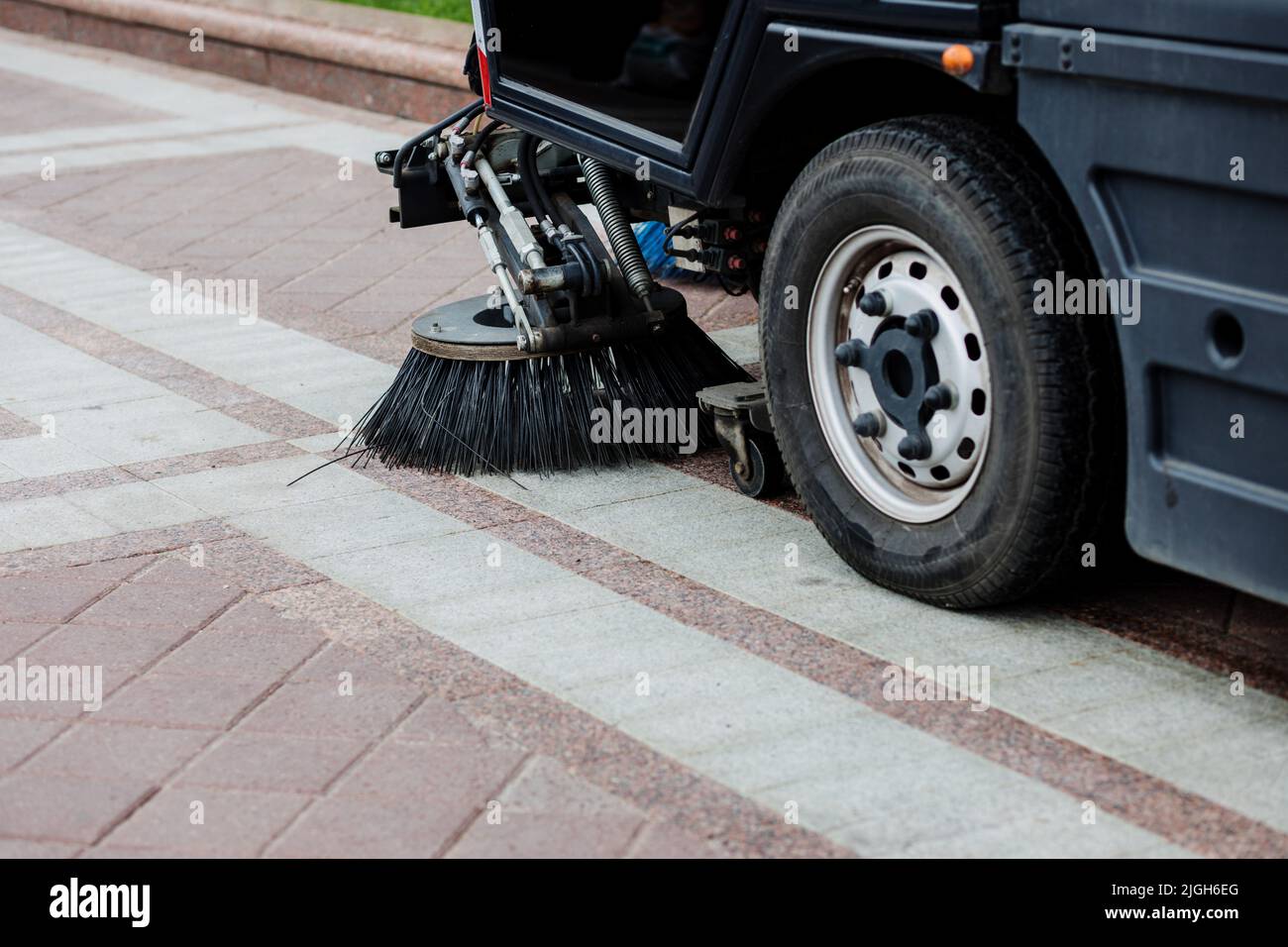 Street cleaning machine hi-res stock photography and images - Alamy