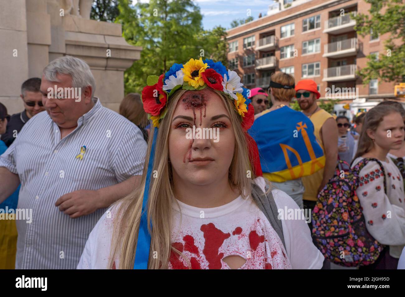 New York, United States. 09th July, 2022. A woman with traditional ...