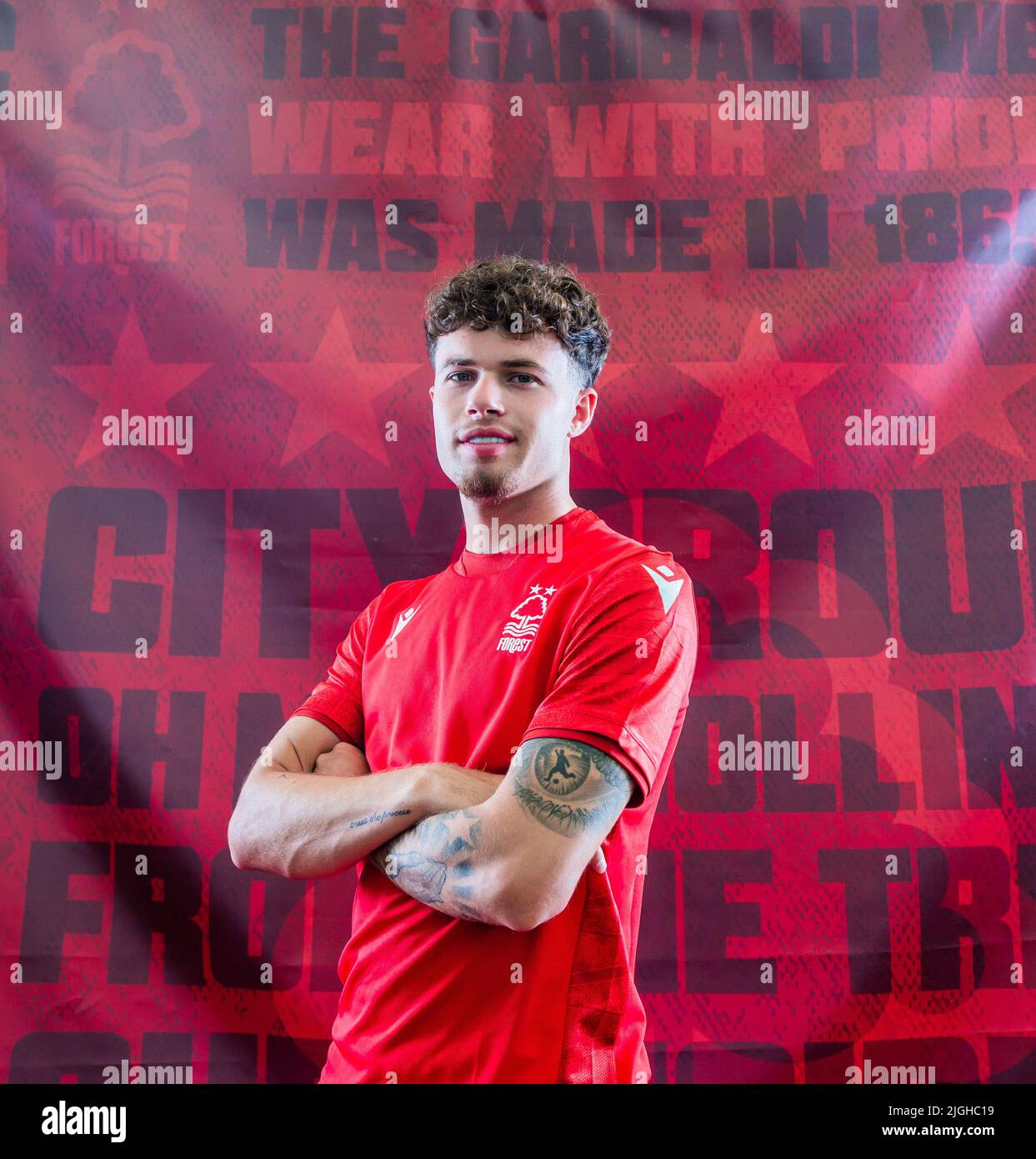 Neco Williams signs for Nottingham Forest on a permanent transfer Stock ...