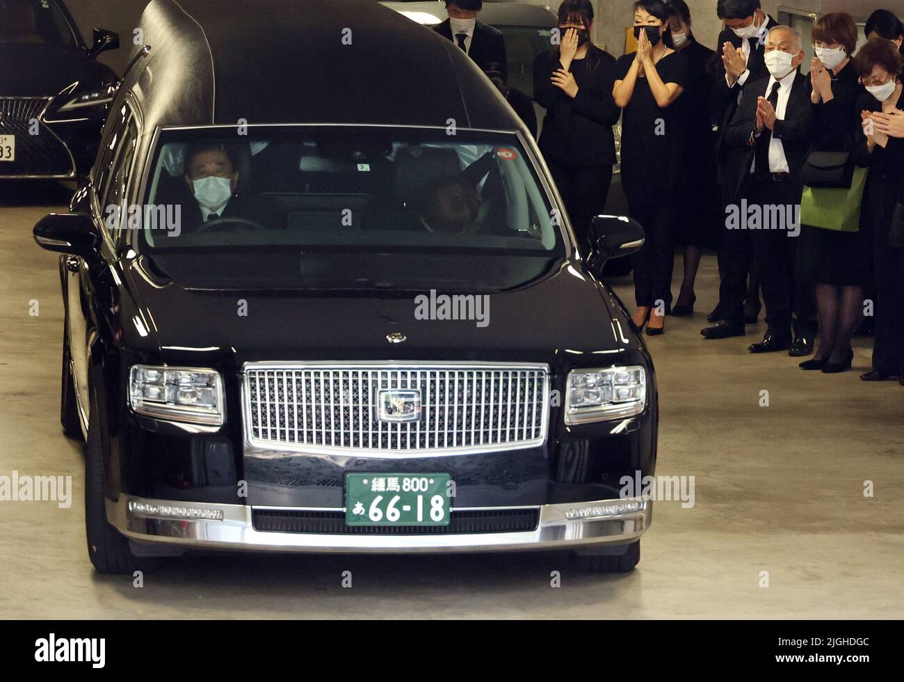 Hearse leaves hi-res stock photography and images - Alamy