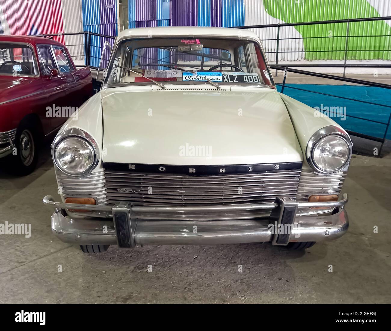 Old white Morris Oxford 1650 four door sedan by Siam Di Tella 1960s in ...