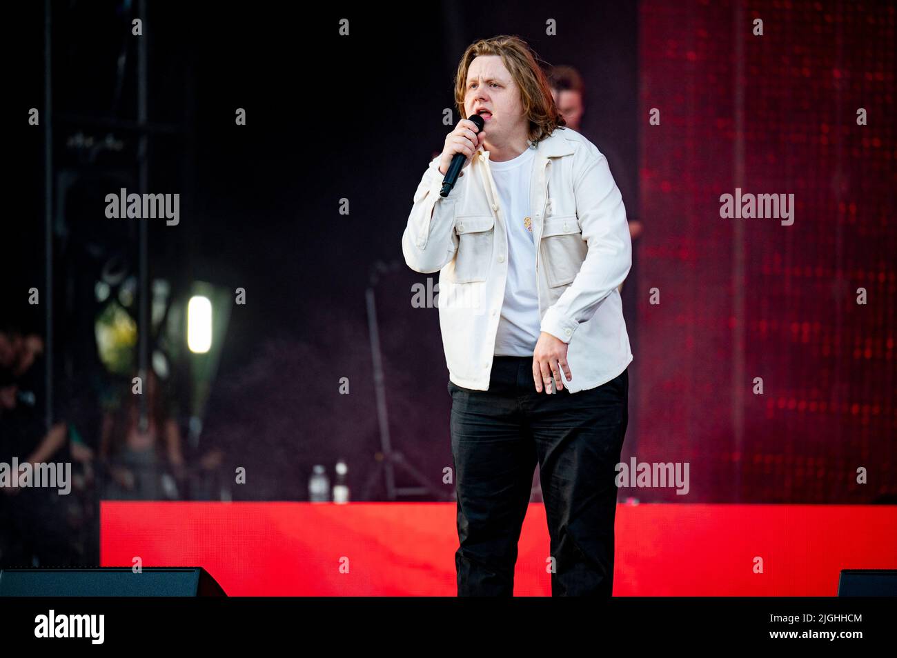 Lewis capaldi glasgow hi-res stock photography and images - Alamy