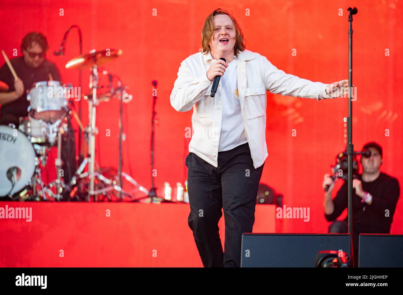 Lewis capaldi glasgow hi-res stock photography and images - Alamy