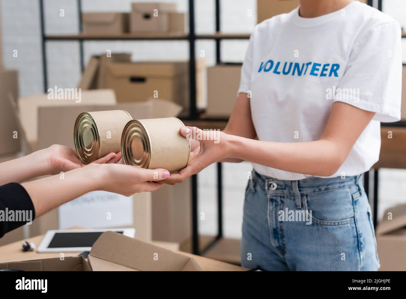 African humanitarian assistance hi-res stock photography and images - Alamy