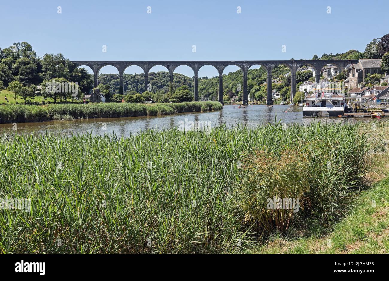 The Tamar Valley Railway viaduct at Calstock crossing the River Tamar ...