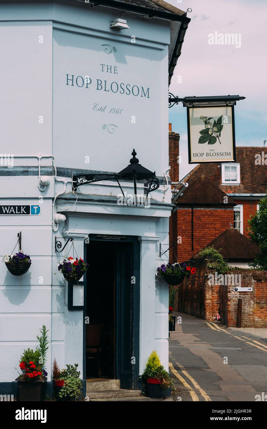 Farnham, UK - July 11, 2022: Entrance to a traditional pub in Farnham ...