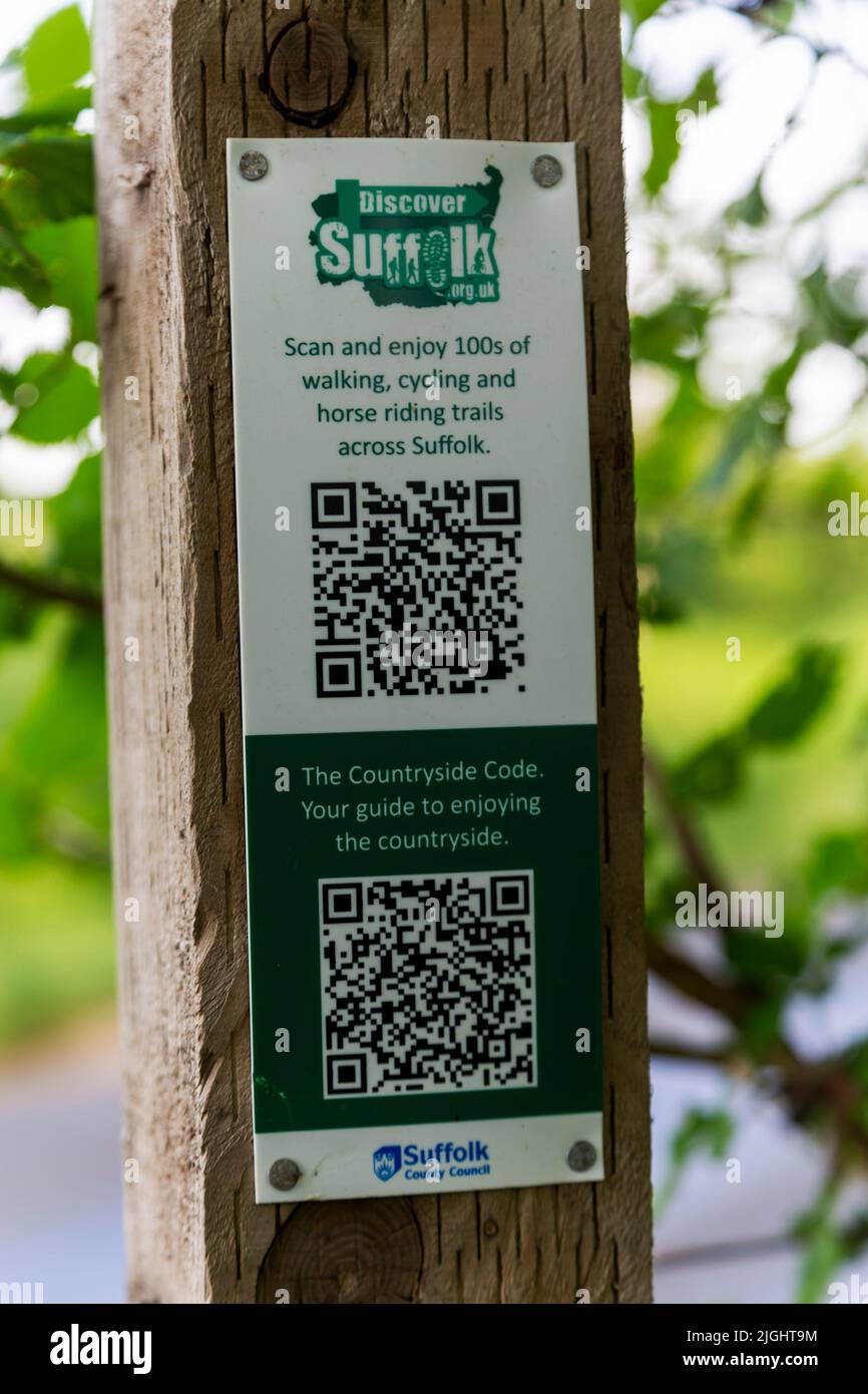 Discover Suffolk Q-code sign on signpost, Suffolk, England, UK Stock ...