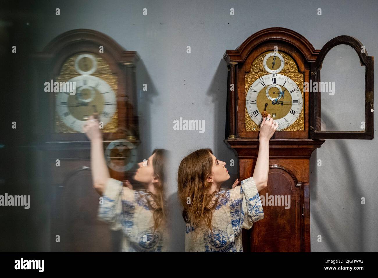 John ellicott clock hi-res stock photography and images - Alamy