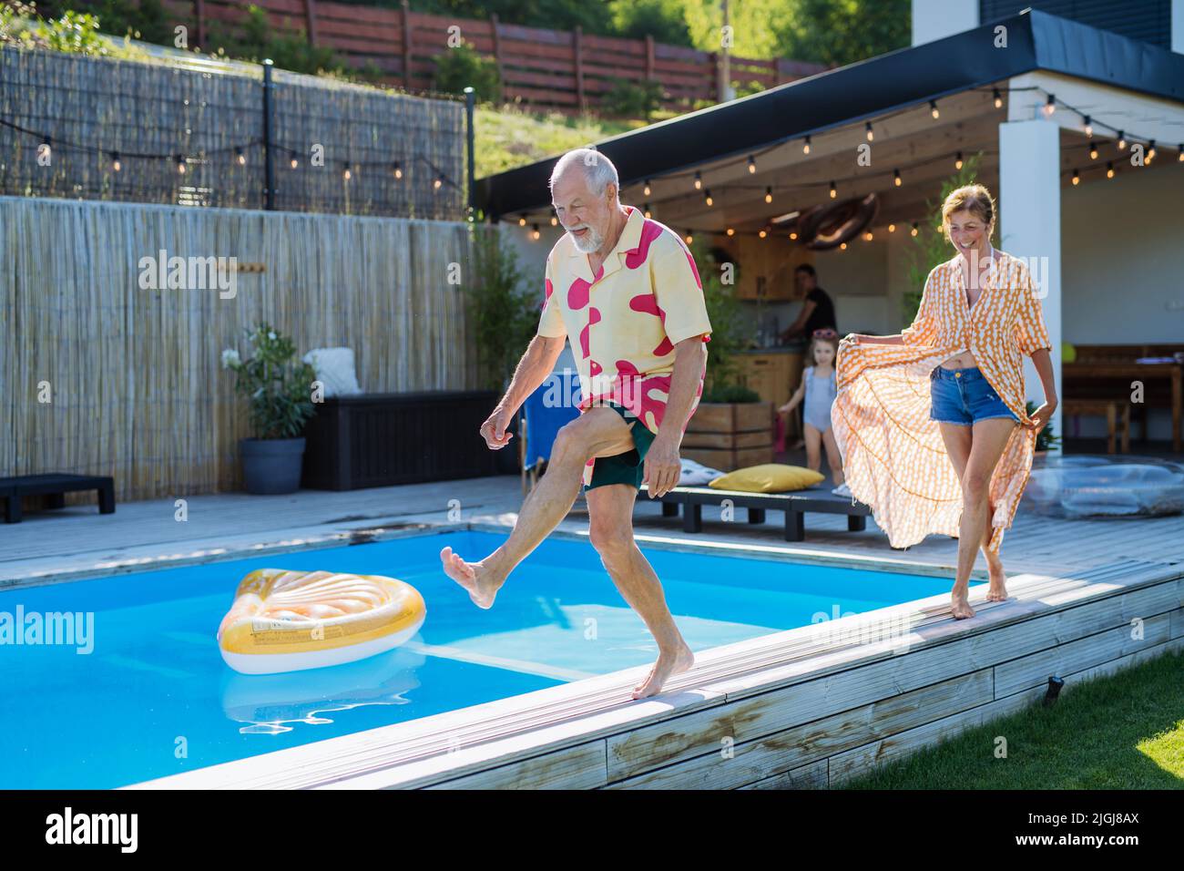 Family generation senior hi-res stock photography and images - Alamy